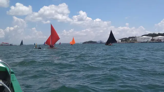Sampan Layar, Tradisi Penawar Rindu Warga Melayu Pesisir Indonesia ...