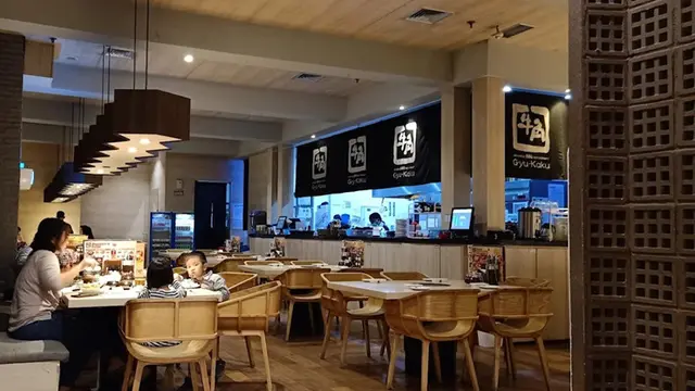 15 Rekomendasi Makanan Enak Foodcourt AEON Mall BSD Terbaik 2025, Wajib ...