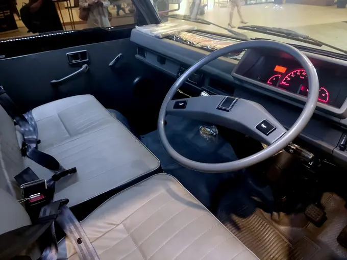 Harga Mobil Mitsubishi L300: Spesifikasi, Fitur, Kelebihan dan ...