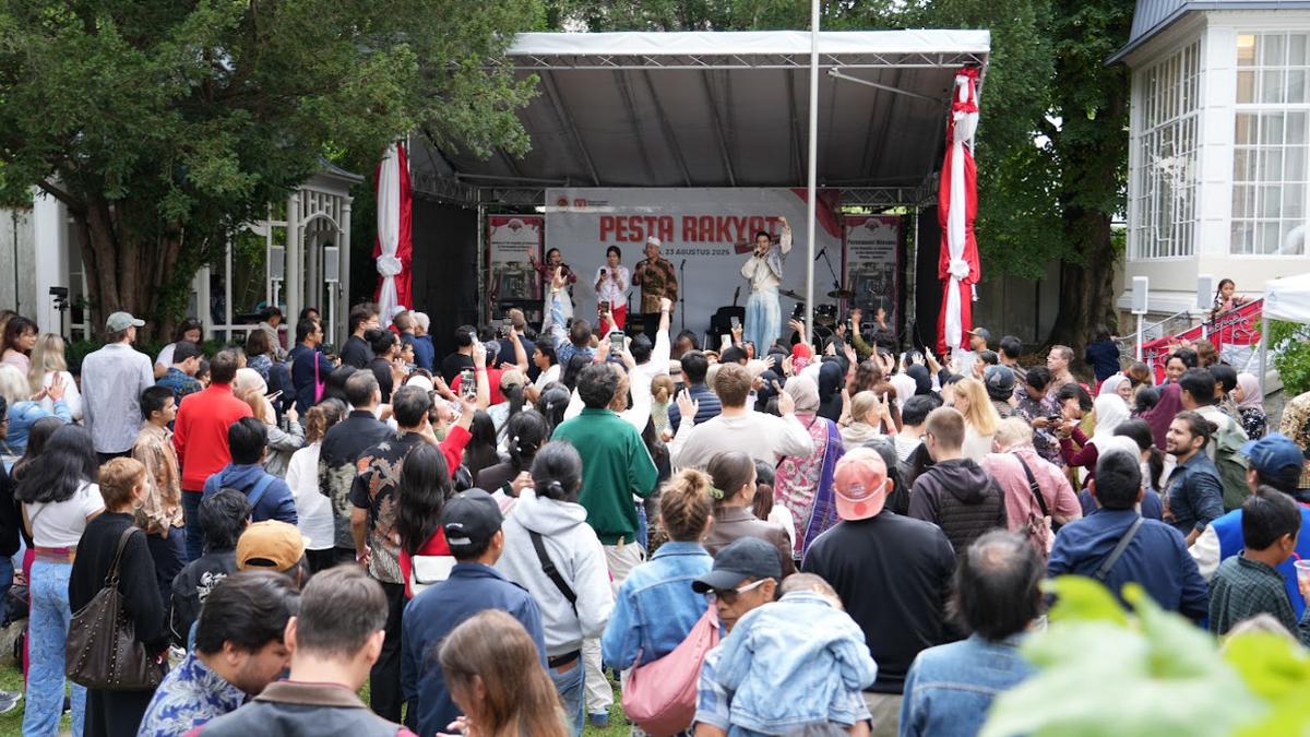 Musik Dangdut Tarik Ribuan Pengunjung di Pesta Rakyat KBRI Wina ...