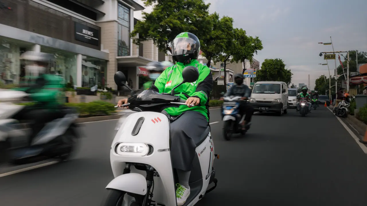 Electrum Gandeng Gogoro, Gojek Ingin 100 Persen Pakai Kendaraan Listrik ...