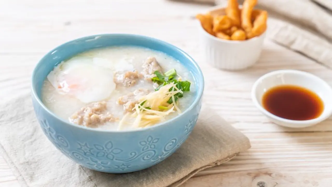 7 Cara Membuat Nasi Tim Ala Rumahan, Enak dan Gurih - Hot Liputan6.com
