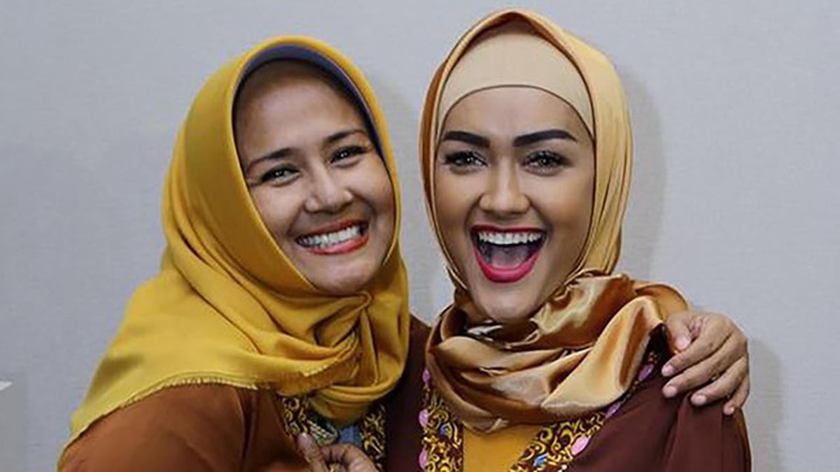 Cerita Ria Irawan Tentang Julia Perez - Entertainment Fimela.com