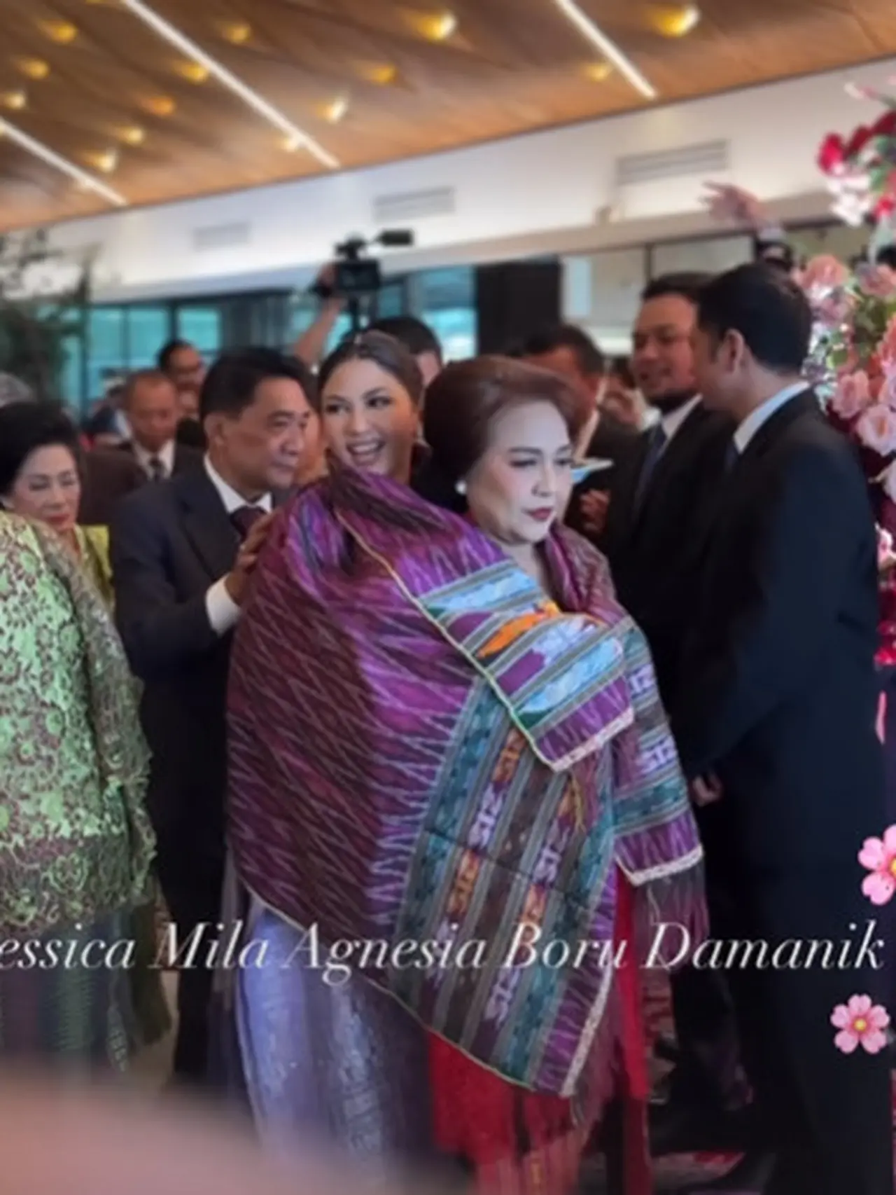 Potret Cantik Jessica Mila dalam Balutan Kebaya Cerah Selama Jalani Prosesi Pernikahan Adat ...