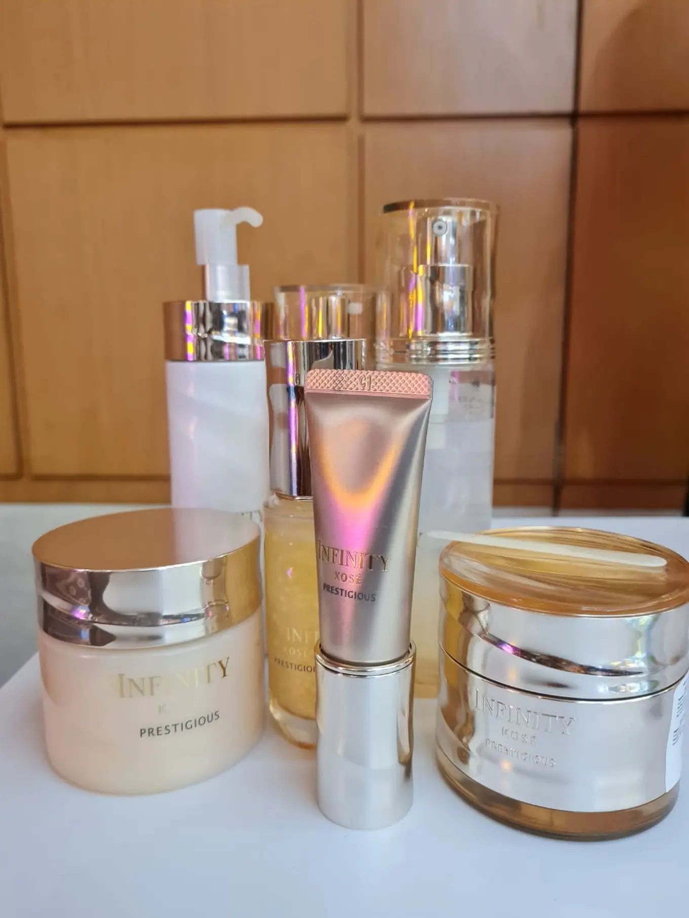Ganti Botox, Kose Infinity Luncurkan Skincare yang Membuat Wajah Tampak ...