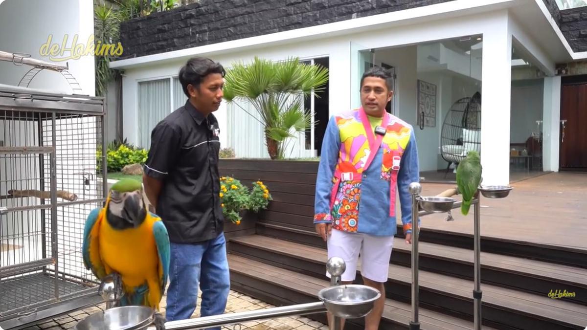 7 Potret Kebun Binatang Mini di Rumah Juragan 99, Dilengkapi Taman ...