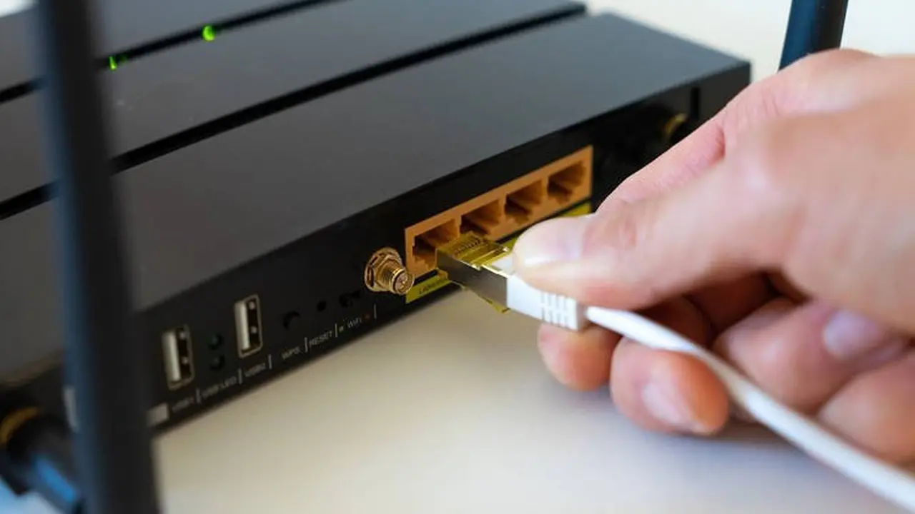 Mengenal Fungsi Router yang Paling Utama pada Komputer Beserta Cara ...