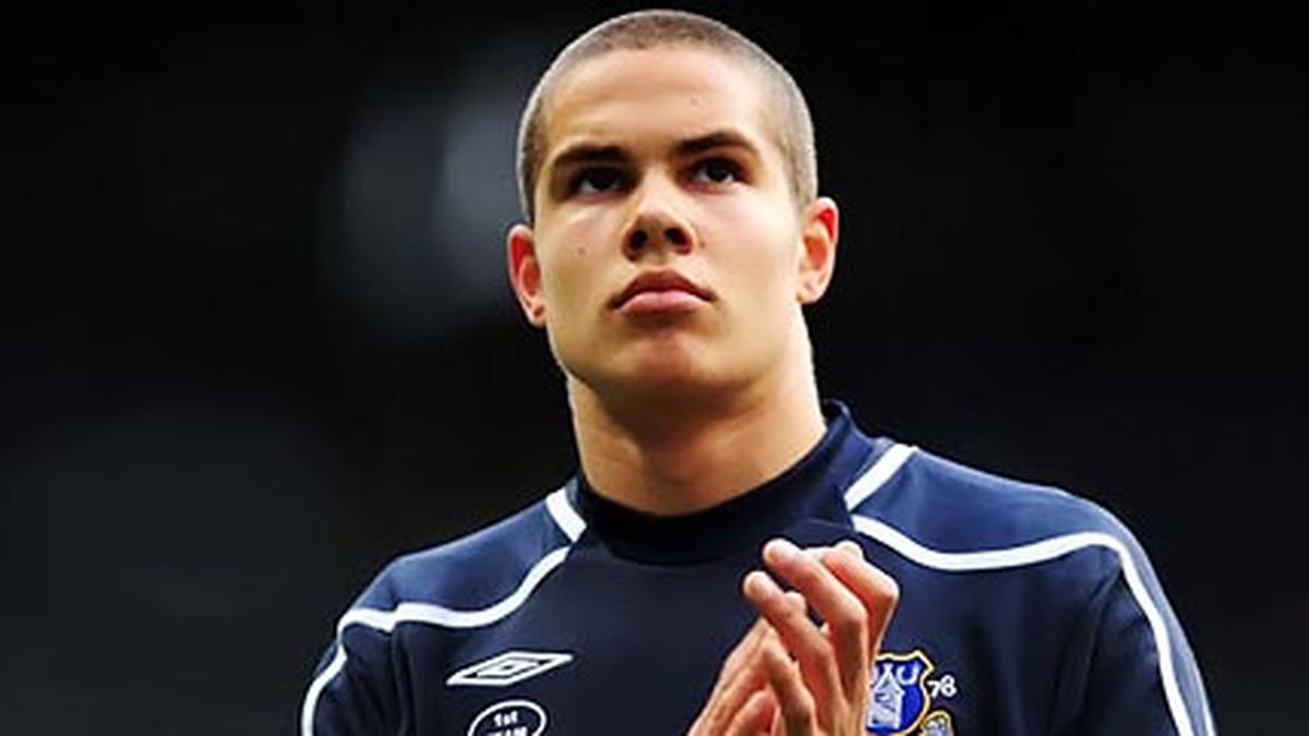 MU Selangkah Lagi Gaet Rodwell