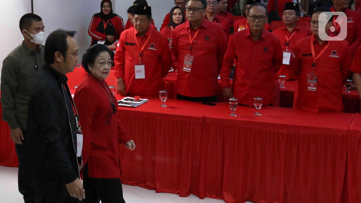 Hasto Kristiyanto Minta Kader Jaga Megawati dari Upaya Adu Domba PDIP - News Liputan6.com