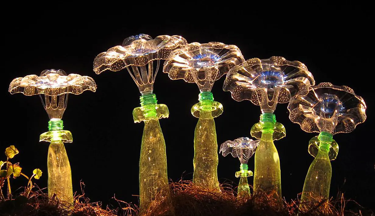 Jangan Buang Botol Plastik! Ubah Saja Jadi Hiasan Daur Ulang Cantik ...