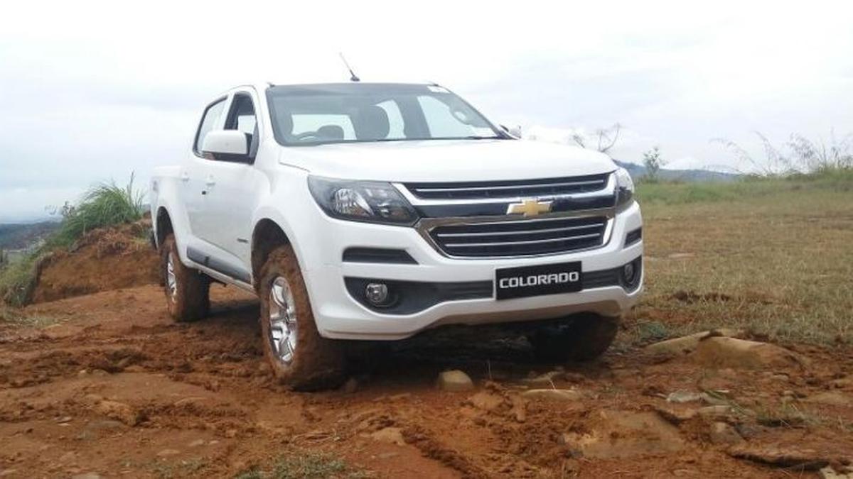 Selain Tampilan, Ini Bedanya Chevrolet Colorado dan Trailblazer