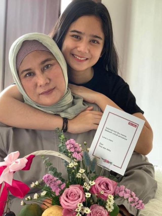7 Potret Kekompakan Tissa Biani dan Ibunda yang Menggugah Hati ...