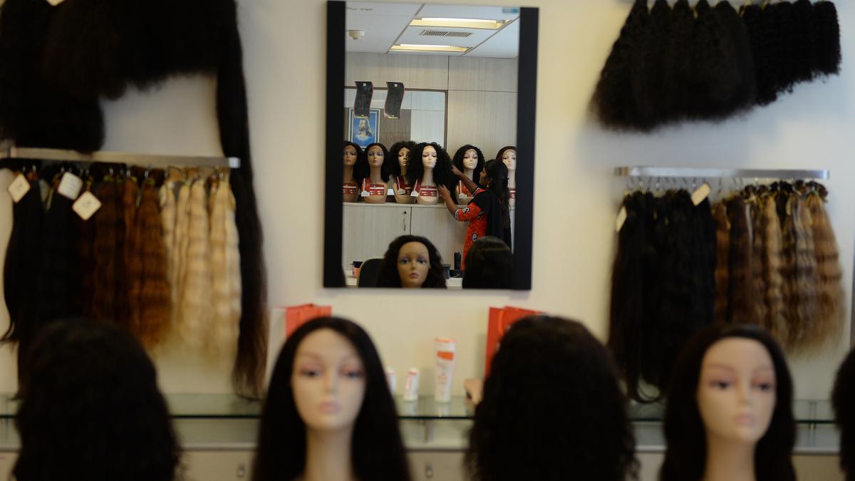 Mengintip Lebih Dalam Proses Pembuatan Rambut Palsu di India - Foto ...