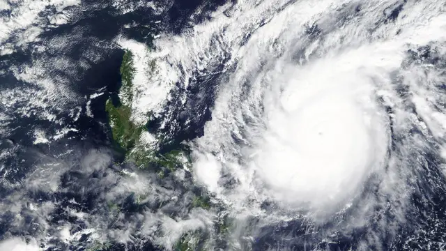 Penyebab Angin Topan Serta Dampaknya Bagi Makhluk Hidup, yang Wajib ...