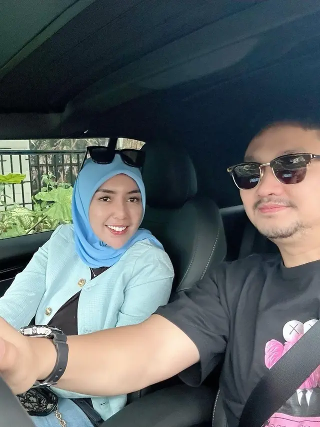 7 Potret Angga Wijaya dan Nurul Kamaria Bulan Madu di Bali, Romantis ...