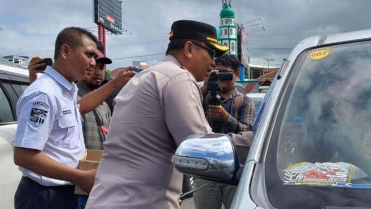 Kisah Rahandy Terjebak Macet Parah di Pelabuhan Ketapang, Butuh 6 Jam dari Banyuwangi untuk ...