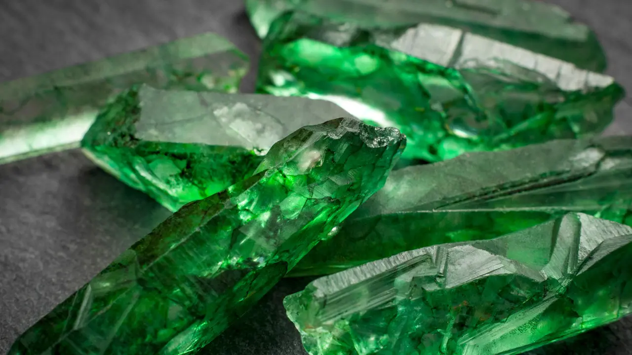 Dipercaya untuk Penyembuhan, Ini 10 Jenis Batu Kristal dan Kegunaannya ...