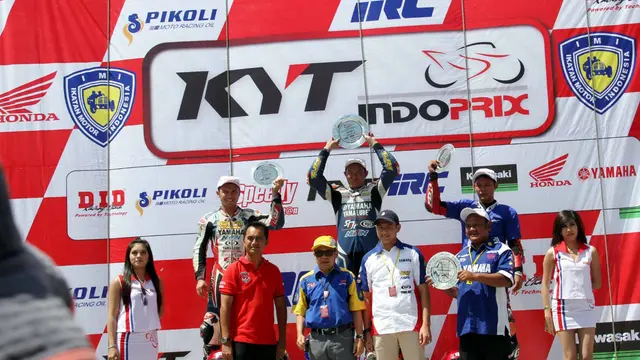 Nostalgia Balapan Indoprix di Indonesia: Mobil Mewah Berjejer di ...