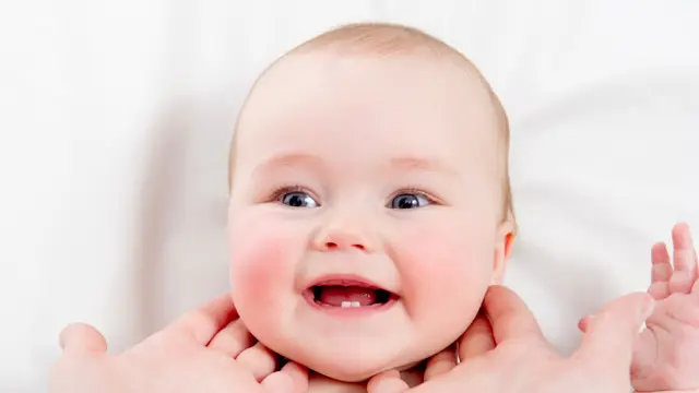 7 Manfaat Memijat Bayi dan Cara Melakukannya yang Benar - Hot Liputan6.com