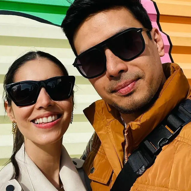 Jarang Tersorot, Ini 6 Potret Manis Christian Bautista dan Istri - Hot Liputan6.com