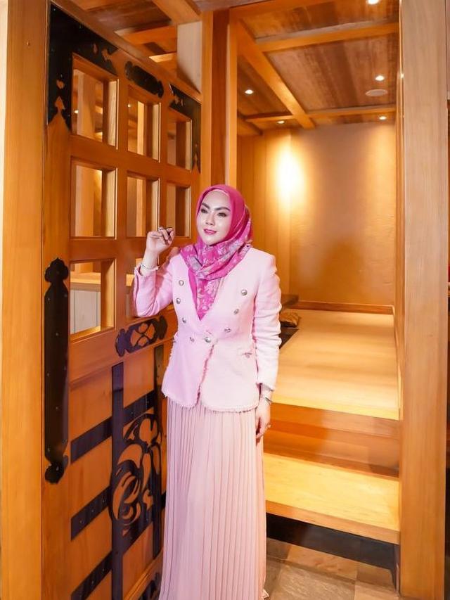 Ade Fitrie Kirana Jadikan Momen Silaturahmi Saat Lebaran Idul Fitri ...