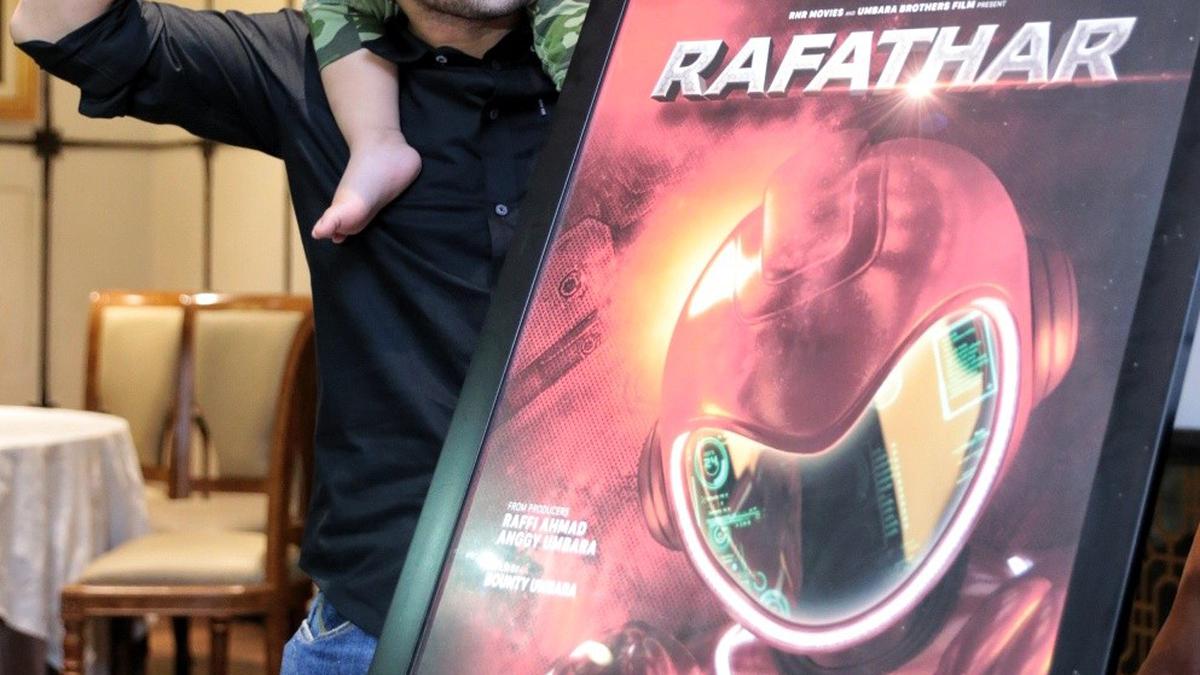 Masuk Infotainment Awards, Ini Keceriaan Raffi Ahmad & Rafathar ...