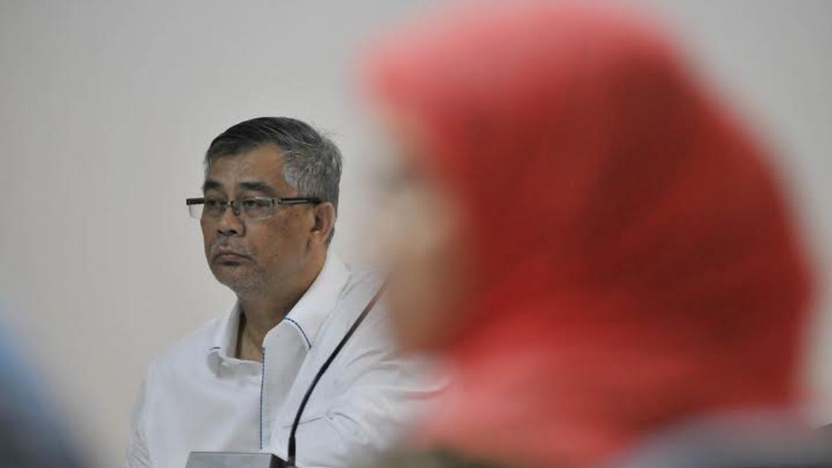 [foto] Hambit Bintih Bikin Akil Mochtar Naik Pitam Foto