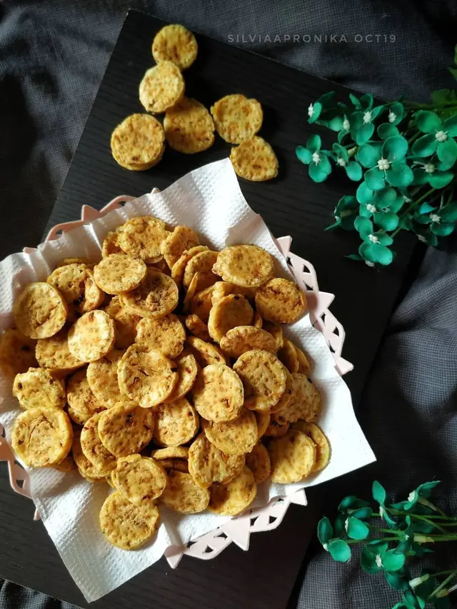 Cara Bikin Basreng Pedas yang Renyah dan Gurih - Feeds Liputan6.com