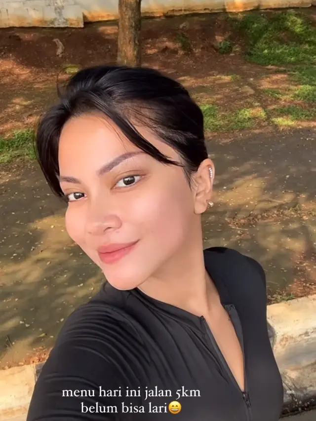 Sakit Sedot Lemak Terbayar, Ini 7 Potret Hanum Mega Disebut Mirip Ariel ...