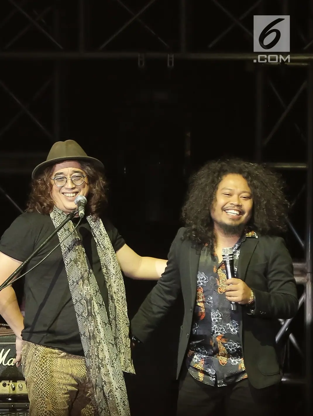 FOTO: Syahdunya Konser 30 Tahun Karier Musik KLa Project - Foto ...