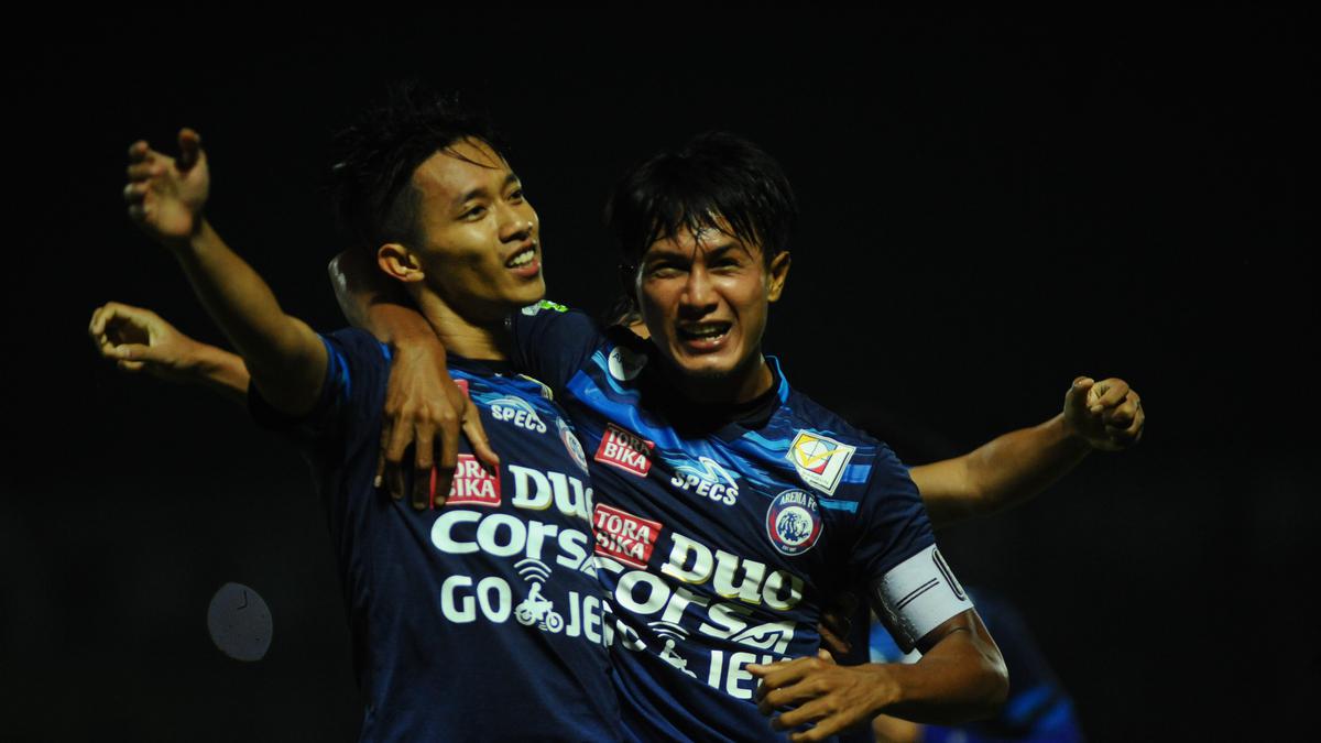 Jadi Pahlawan Arema, Dendi Santoso Merendah