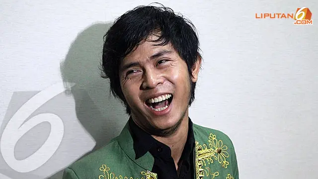 Bukan Merawat Wajah, Cakra Khan ke Salon Untuk Ini - ShowBiz Liputan6.com
