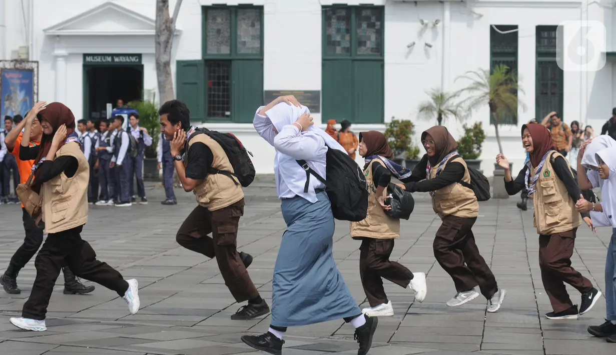 Peringati Hari Kesiapsiagaan Bencana, BNPB Gelar Simulasi dan Mitigasi - Foto Liputan6.com