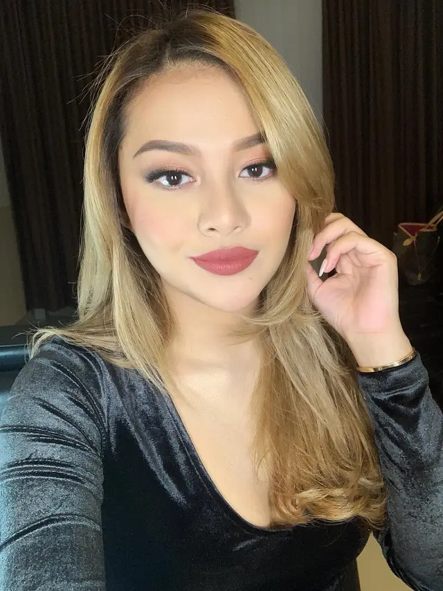 Pamer Foto Baru, Aurel Hermansyah Tampil dengan Rambut Pirang ...