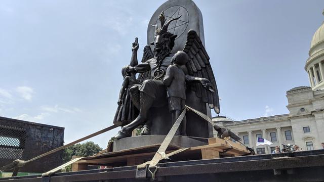 10 Fakta The Satanic Temple, Kelompok Pemuja Setan yang Baru Gelar ...