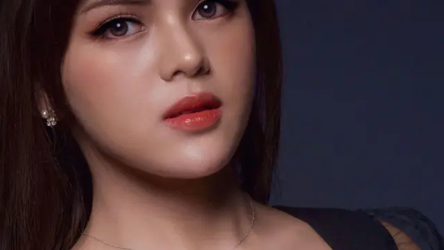 Rumah Tangga Selebgram Fiola Lalawi Hancur Akibat Suami Kepincut Pelakor - ShowBiz Liputan6.com