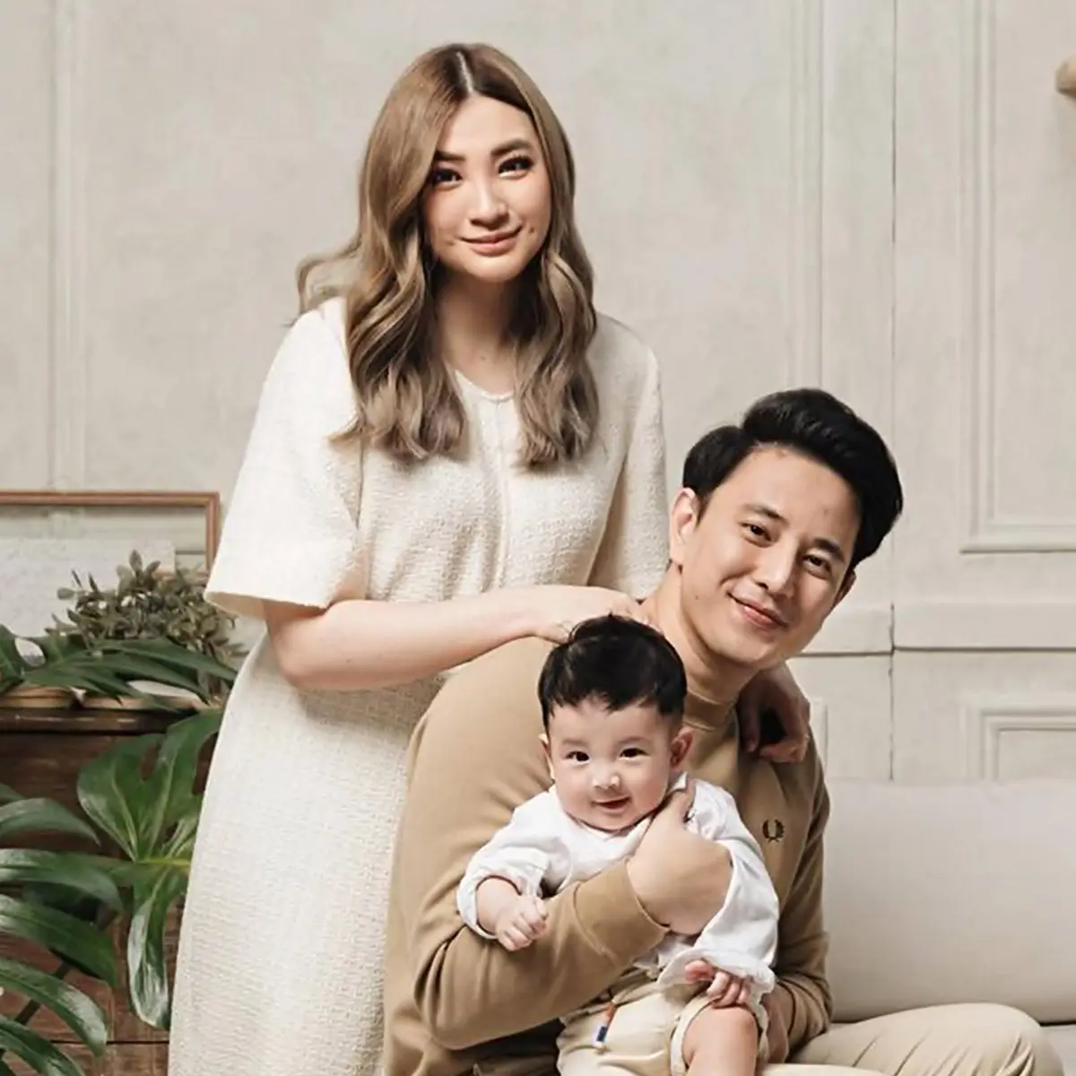 Foto Billy Davidson E Dan Keluarganya Sudah Dikaruniai Anak, 10 Potret