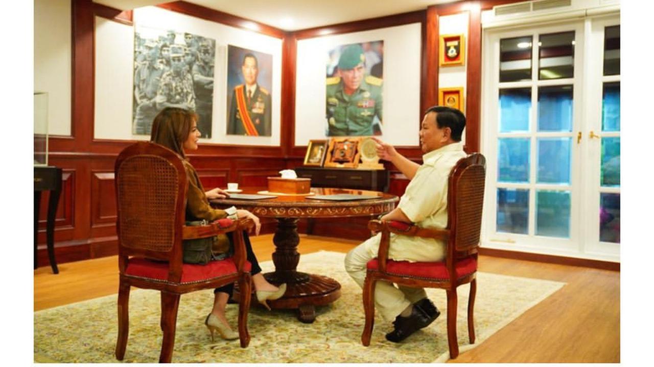 6 Potret Najwa Shihab Ngobrol Bareng Prabowo Subianto, Ditemani Kopi ...