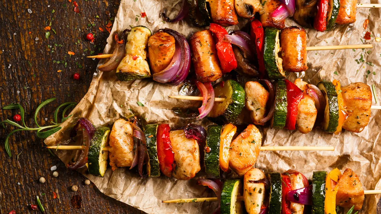 Berbagai Makanan Olahan Bratwurst, Sosis Khas Jerman yang Wajib Dicoba