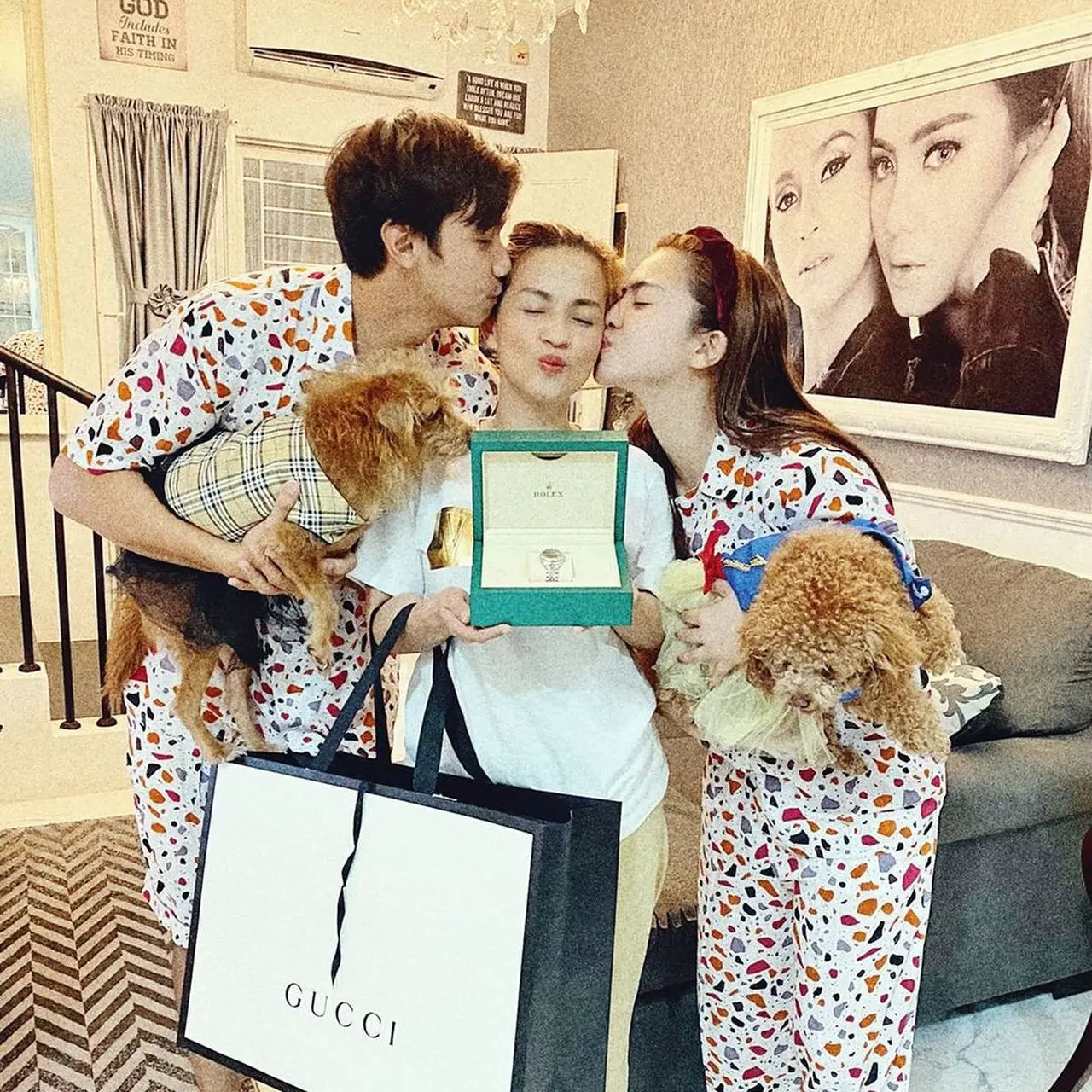 Potret Kedekatan 6 Aktor Tanah Air Bareng Ibu Mertua, Penuh Kehangatan - Hot Liputan6.com