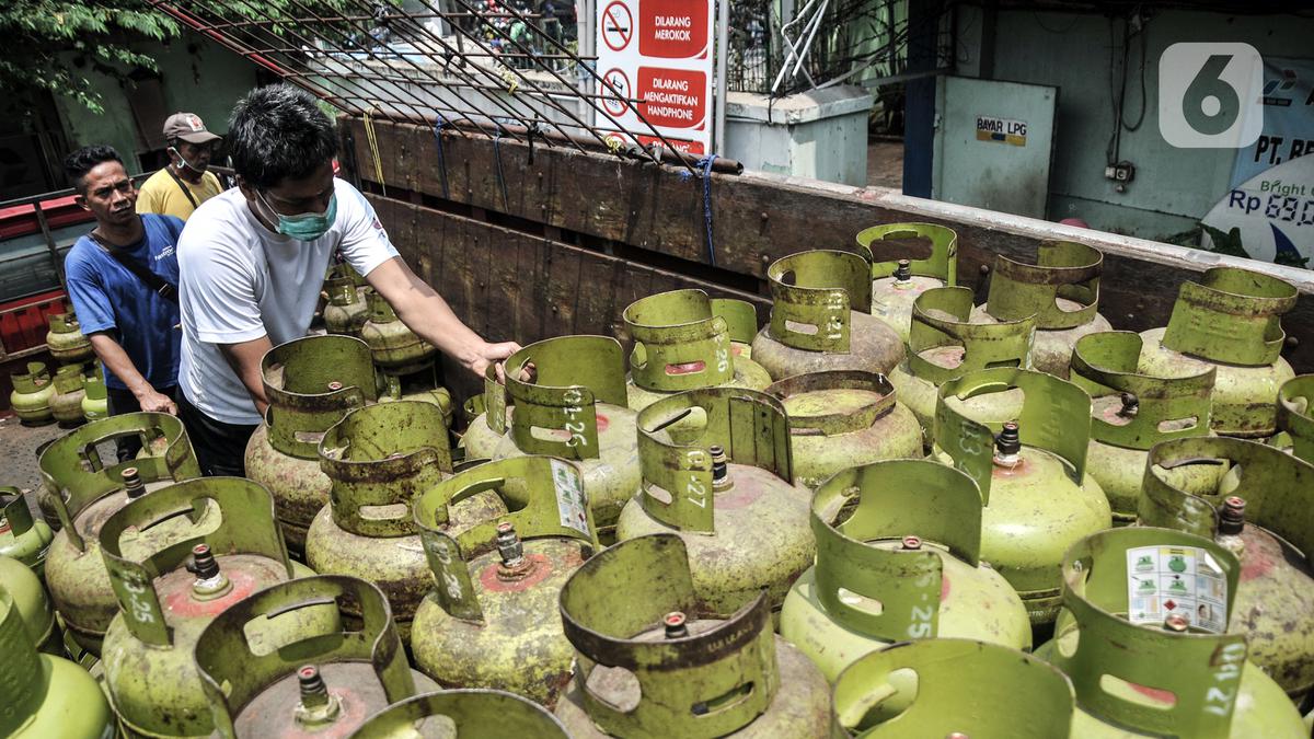 Pertamina Uji Coba Beli LPG 3 Kg Wajib Pakai KTP di 2023 - Bisnis Liputan6.com