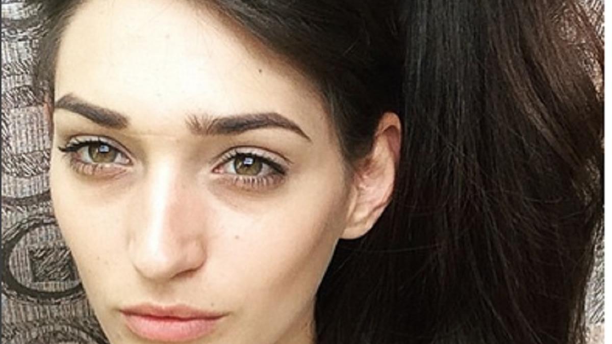 Ariana Cooper Resmi Dinikahi Vokalis Sum 41 - ShowBiz Liputan6.com