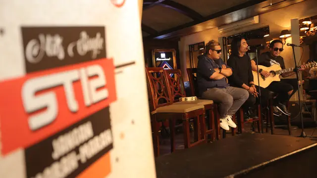 Charly van Houten, Pepeng dan Pepep Kembali Bersatu di ST12 - ShowBiz ...