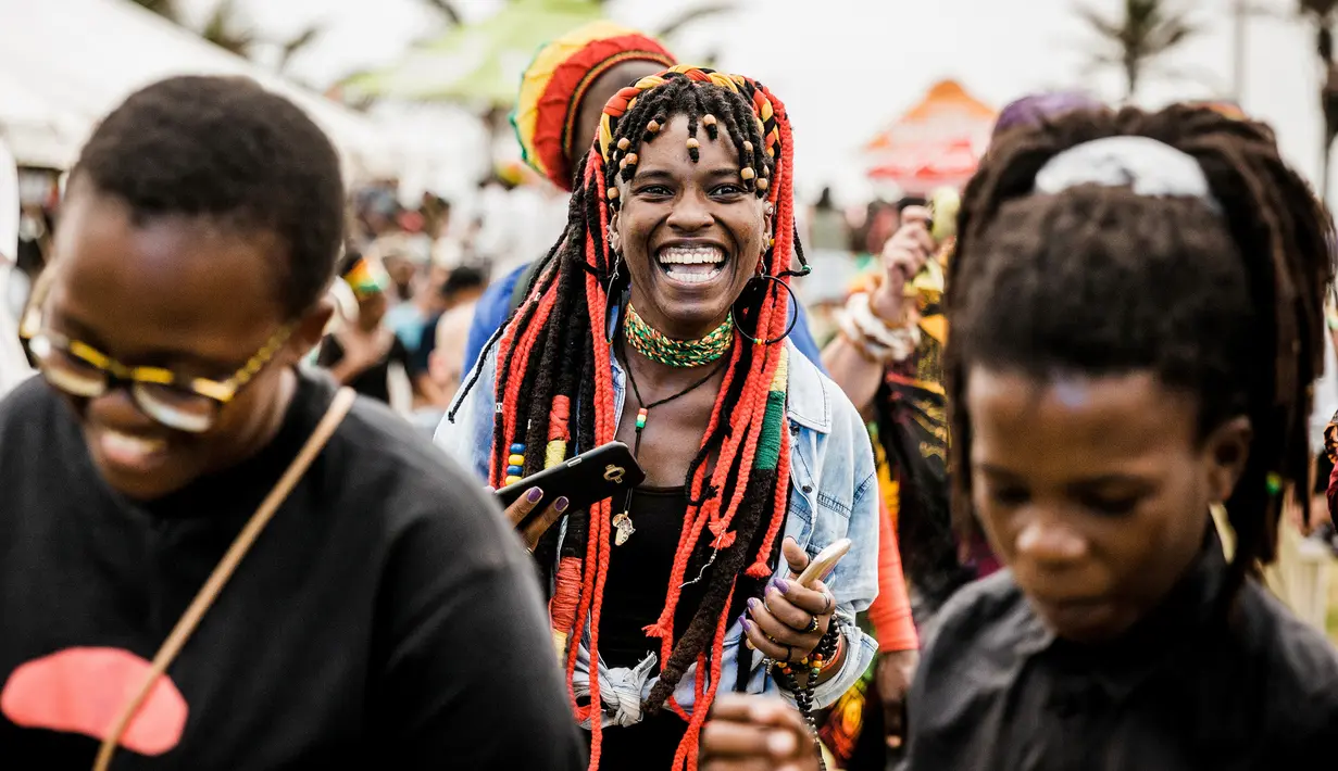 FOTO: Pencinta Reggae Afrika Selatan Rayakan Ulang Tahun Bob Marley ...