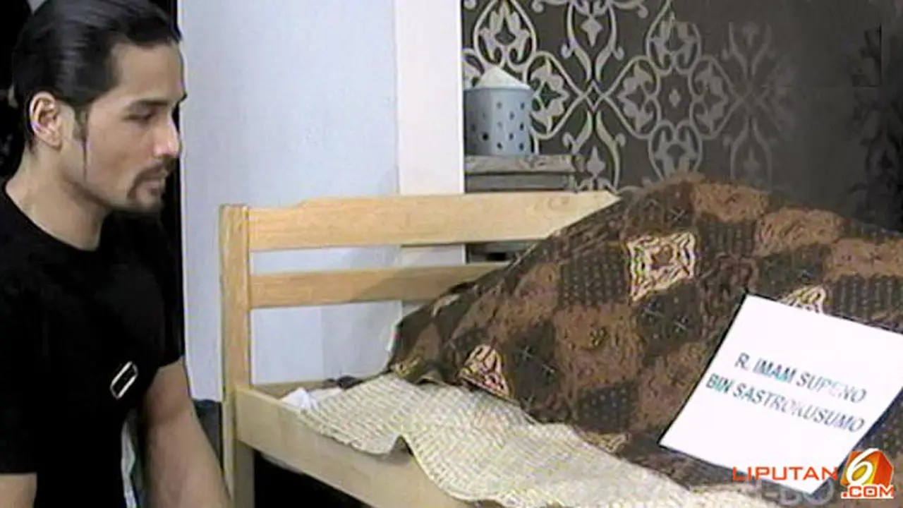 Ayah Meninggal, Rommy Rafael Punya Dua Firasat - ShowBiz Liputan6.com