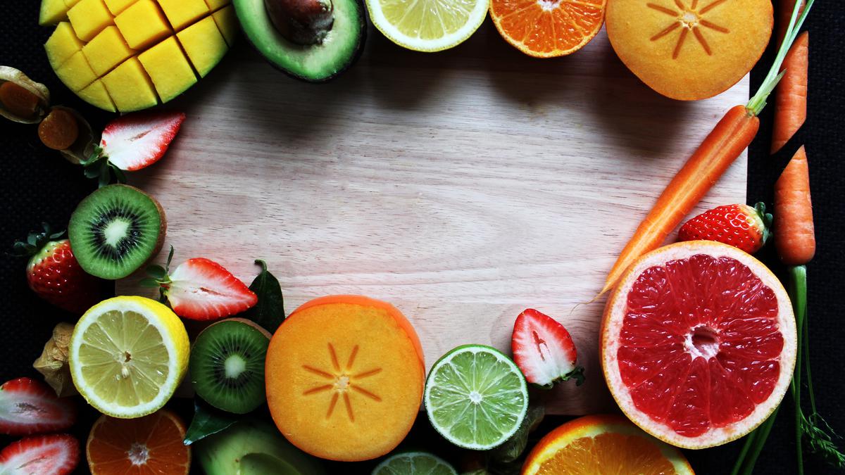 6 Jenis Buah-buahan yang Bikin Awet Muda - Ragam Bola.com