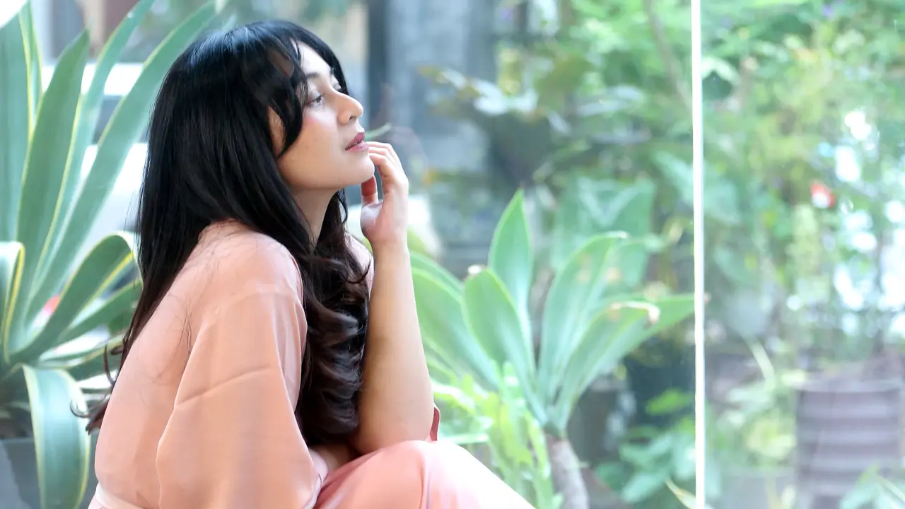 7 Cara Mind Detox agar Pikiran Lebih Tenang dan Tidak Overthinking