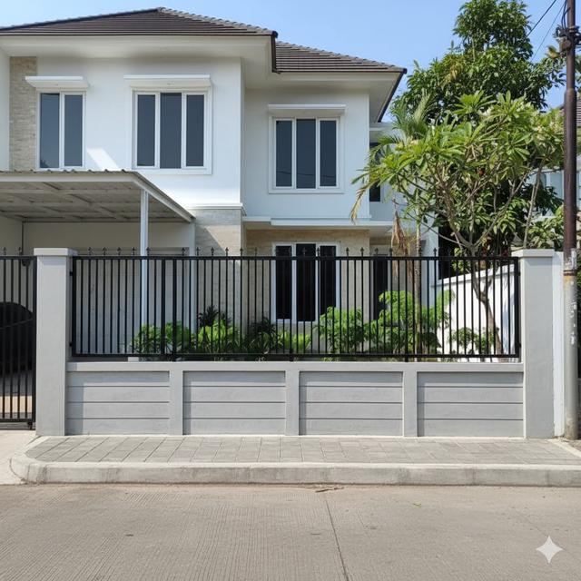 11 Ide Pagar Rumah Beton Polos Kombinasi Kisi-Kisi Besi, Modern & Kokoh