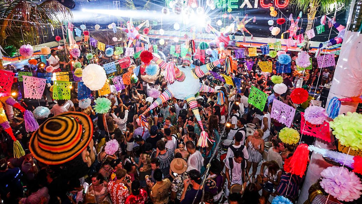 Motel Mexicola Rayakan Hari Jadi ke-10 dengan Kemeriahan Pesta Satu Malam