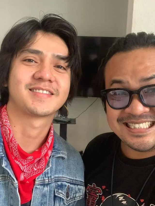 7 Transformasi Arbani Yasiz dari Anak Kecil Menggemaskan hingga Tampan ...